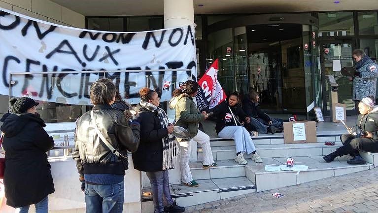 Marseille- Hôtel Saint-Charles : Vive la grève contre les licenciements ...